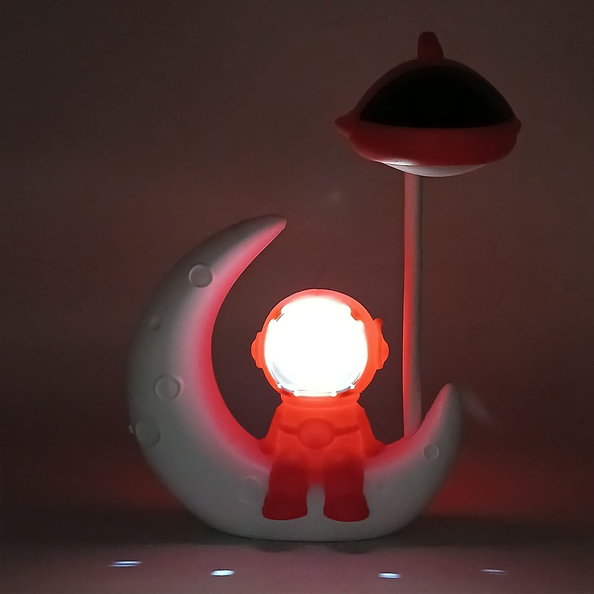 Luminária Astronauta LED 26x13cm Em Plástico Interponte